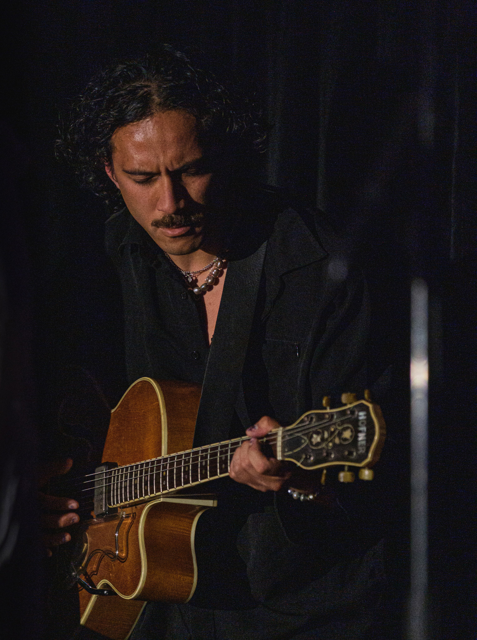 Concert review: TE KAAHU & Arahi, Whakatu New Zealand, 2022